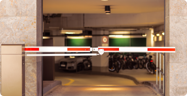 How to Choose a Gate Access Control System for Your Property